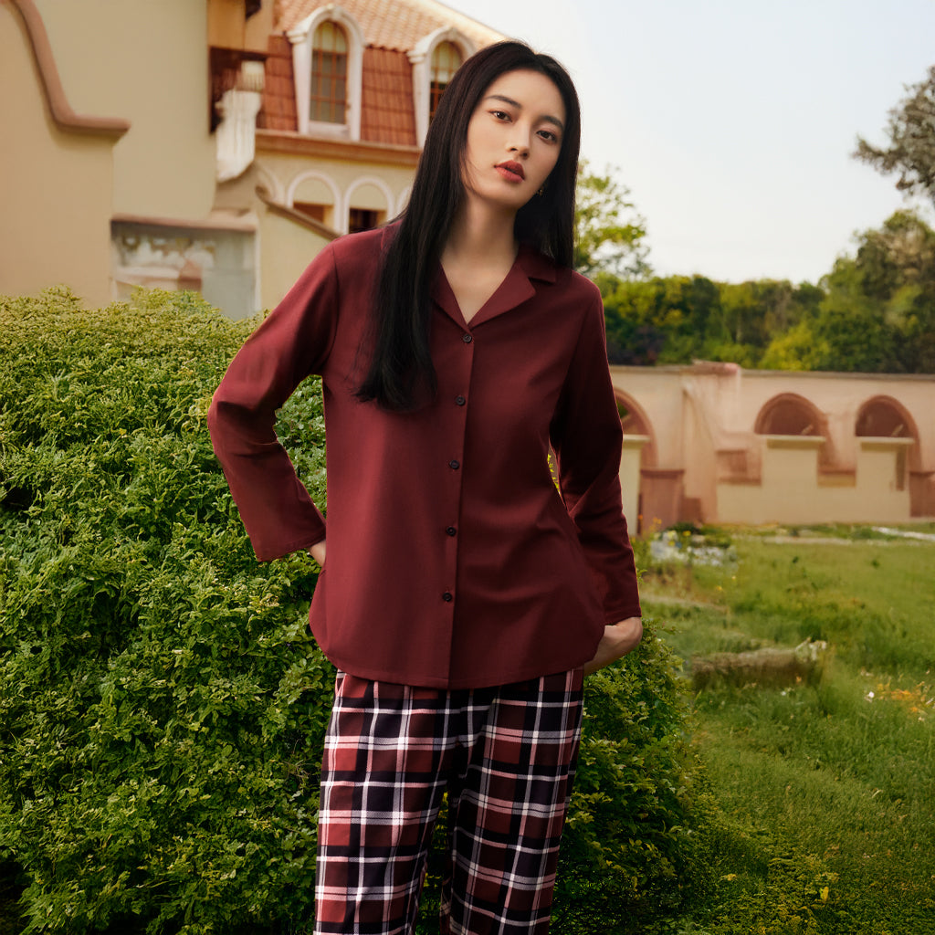 【冬日溫馨】薄絨睡衣套裝 - 長袖上衣及長褲 – Embry Form